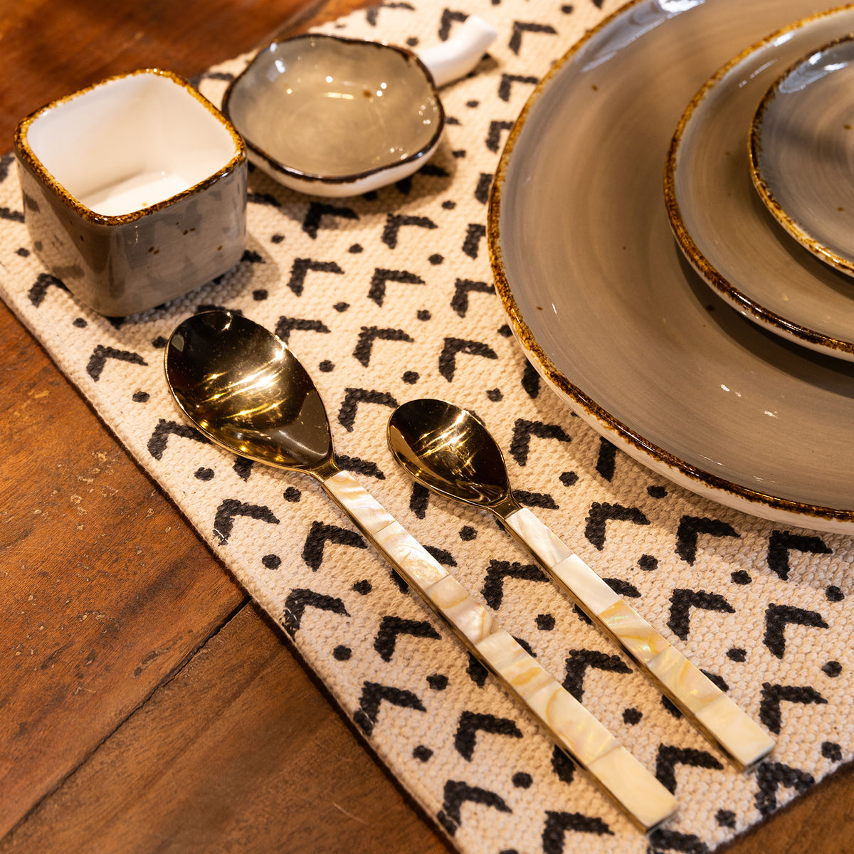 Buy Spoons | Idayat MOP Dinner Spoon (Set of 2) | Shop at The Purple ...