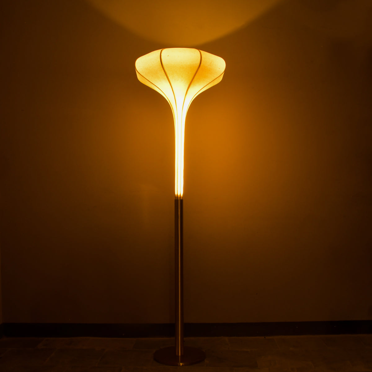 Buy Floor Lamp | Lumina Open Face Floor Lamp | Shop at The Purple ...